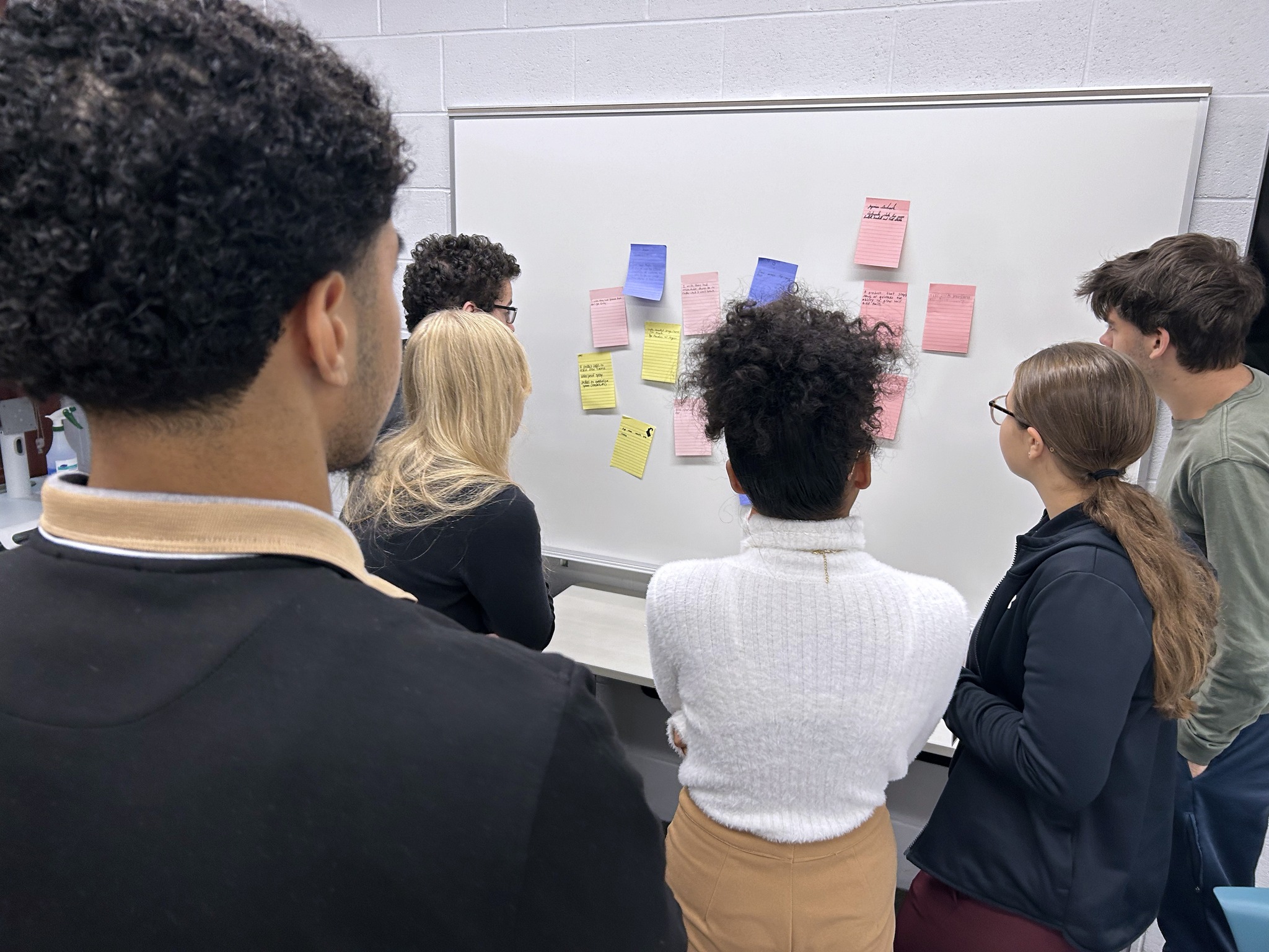 CCRI’s STEM Exploration Day – Pawtucket School Department